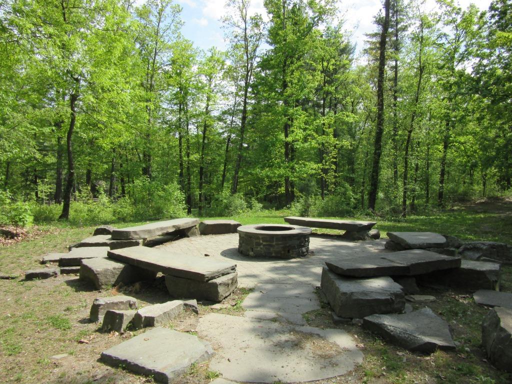 Campground Details - LAKE TAGHKANIC STATE PARK, NY - New York State Parks